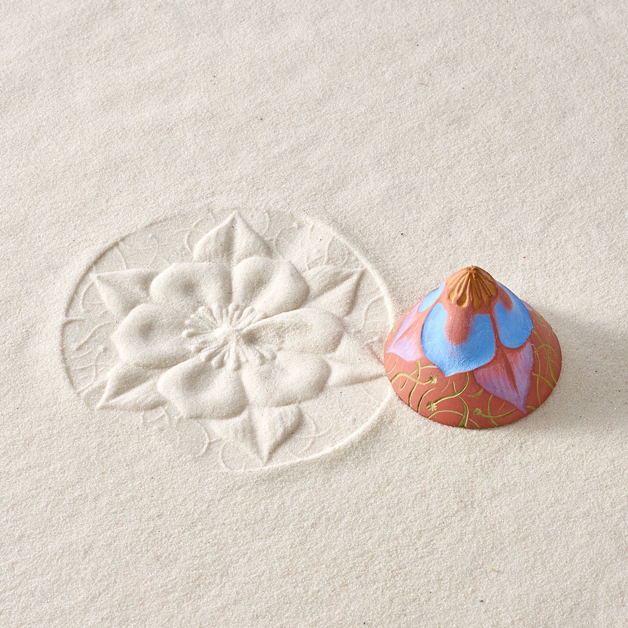 Sand Cones | Large | Columbine | Olander Earthworks