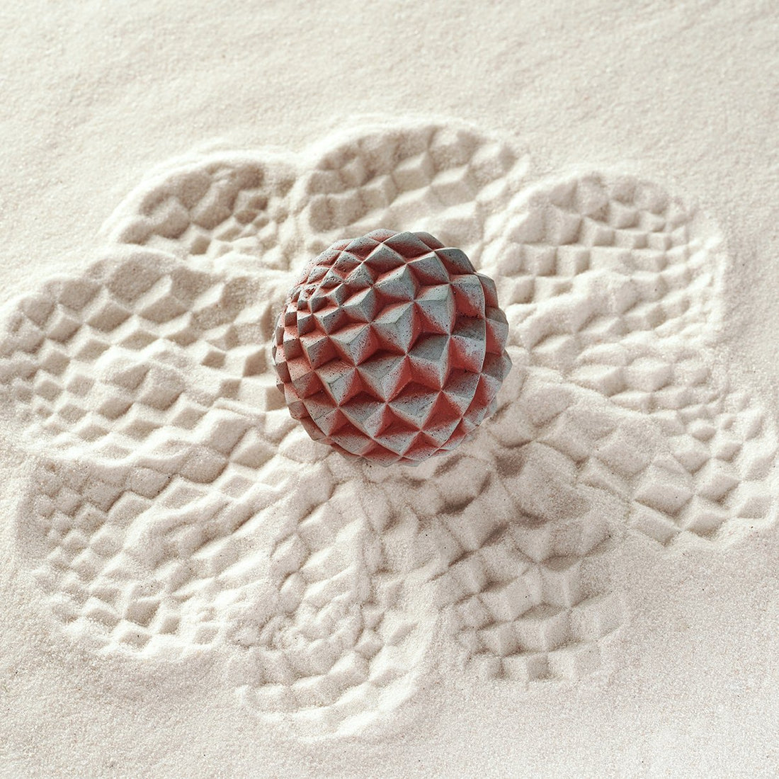 Sand Sphere | Cubes | Medium – Olander Earthworks